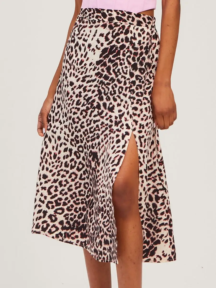 Unique clothing for women store