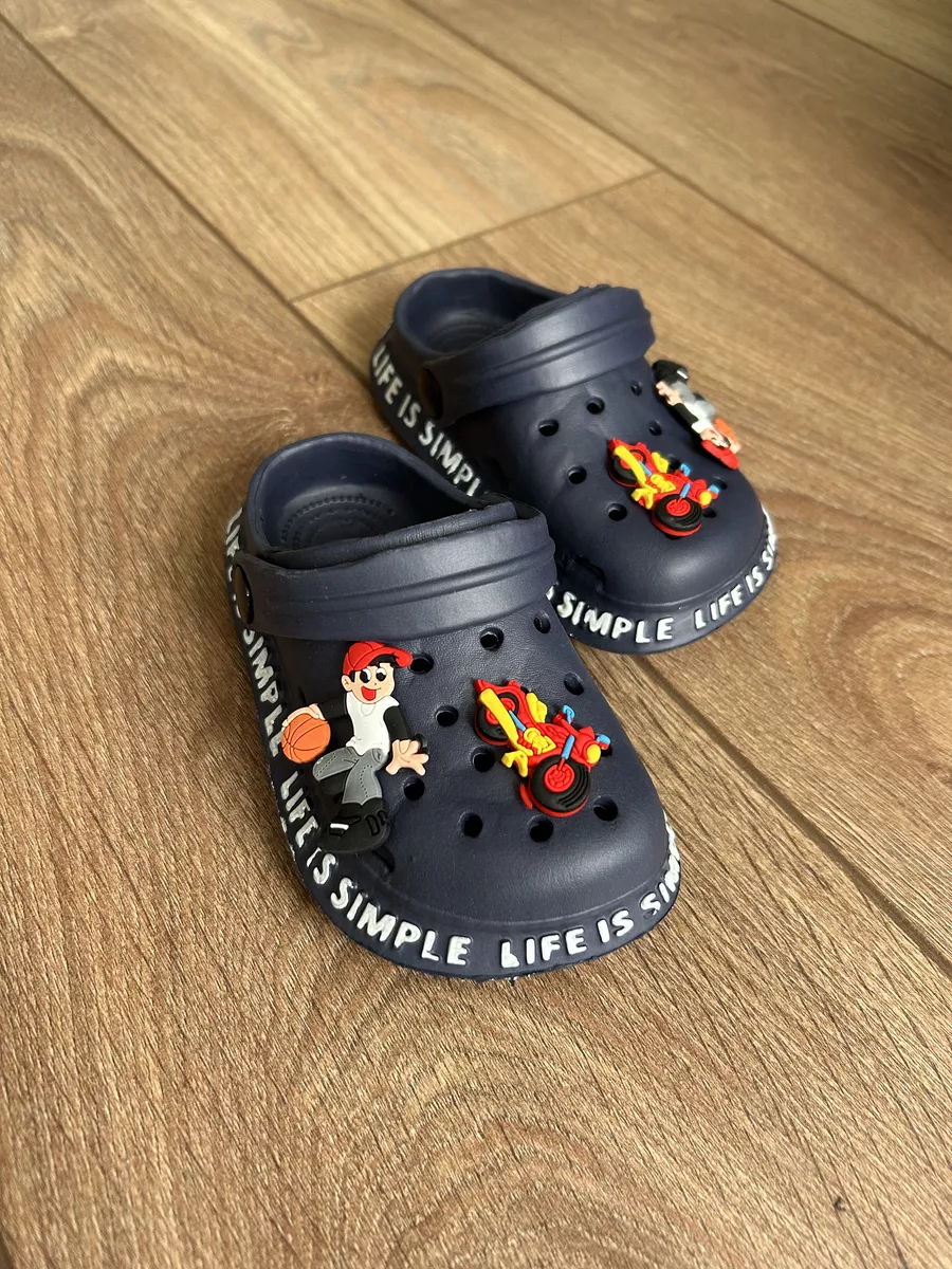 Crocs for me store